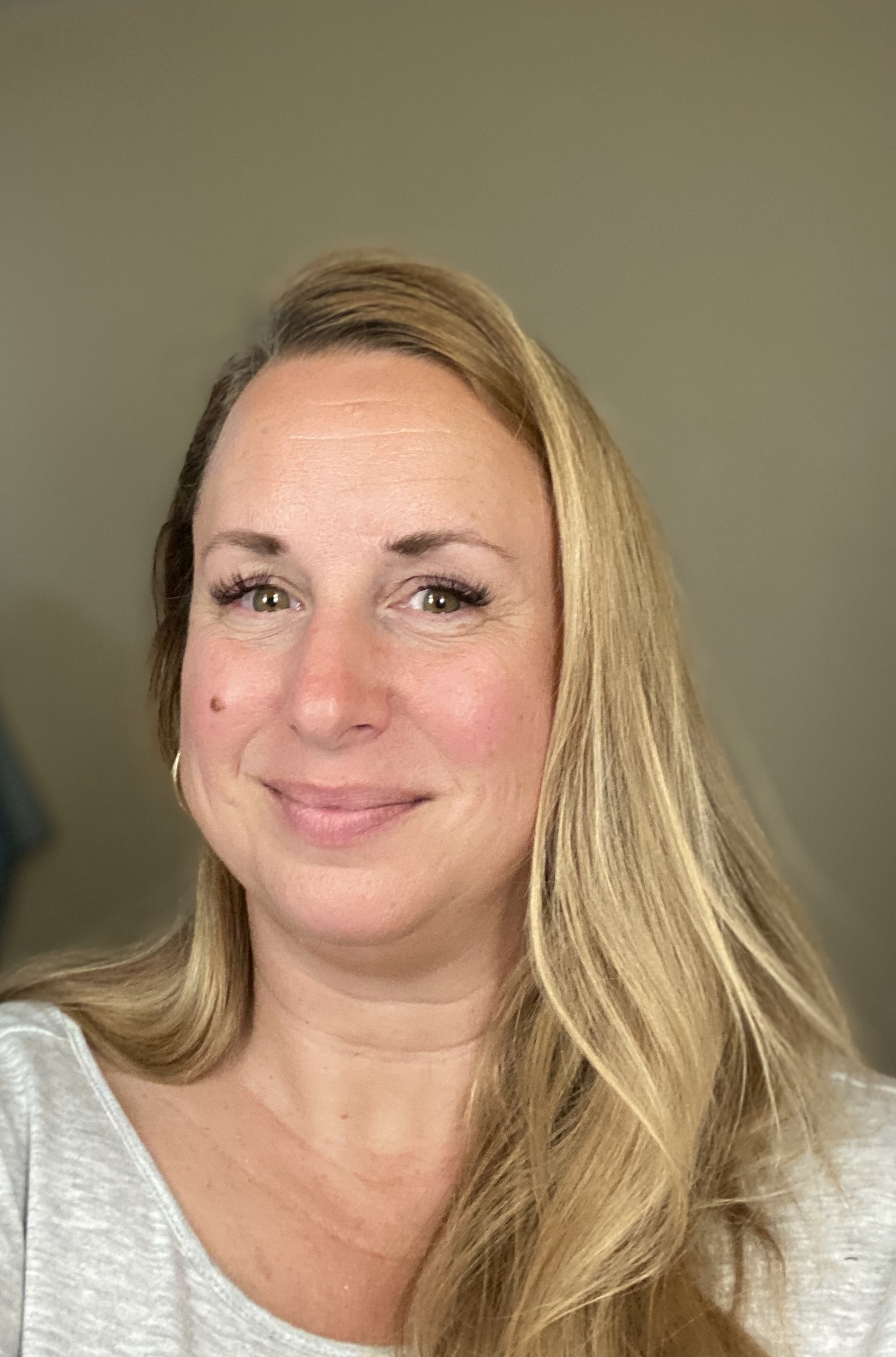 Melissa Dutton's Instagram, Twitter & Facebook on IDCrawl