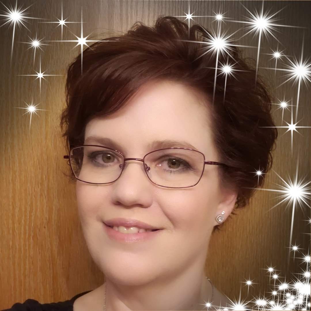 Lisa Ripplinger's Instagram, Twitter & Facebook on IDCrawl