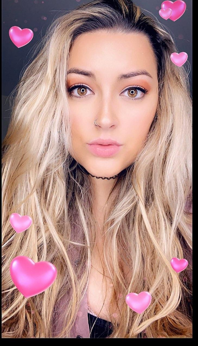 Lisa Defelice's Instagram, Twitter & Facebook on IDCrawl