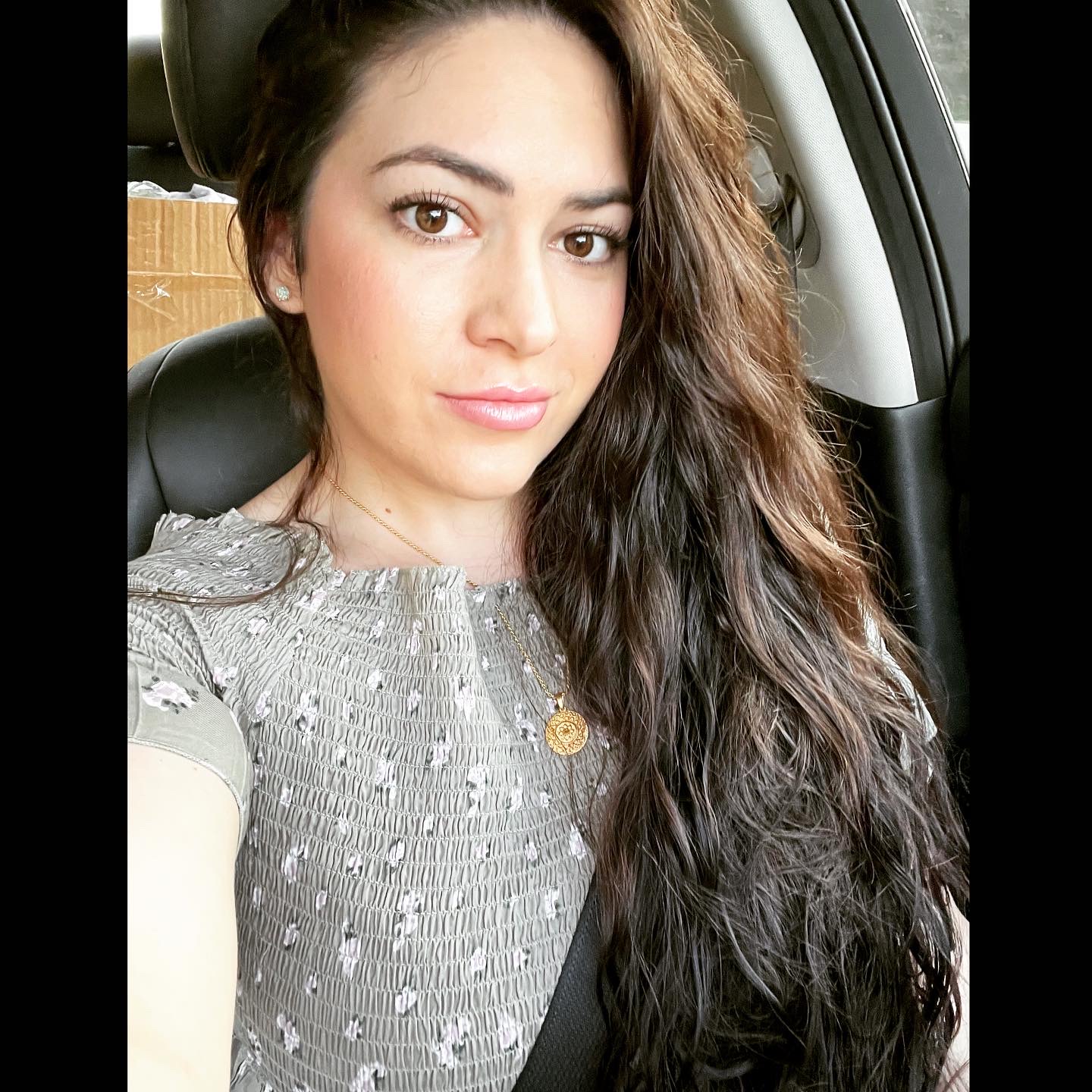 Amanda Fuentes's Instagram, Twitter & Facebook on IDCrawl