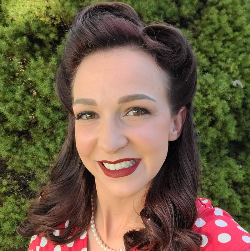 Bethany Lewis's Instagram, Twitter & Facebook on IDCrawl