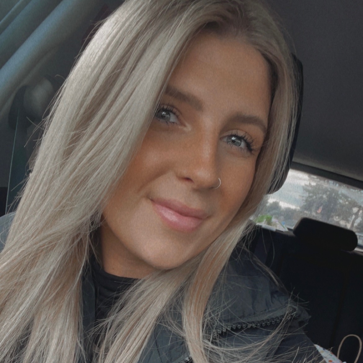 Sarah Orth's Instagram, Twitter & Facebook on IDCrawl